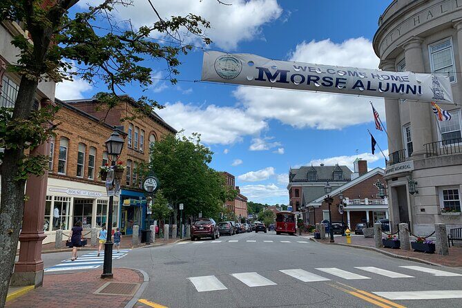 Downtown Bath, Maine and The City of Ships Walking Tour - Who Should Consider This Tour?
