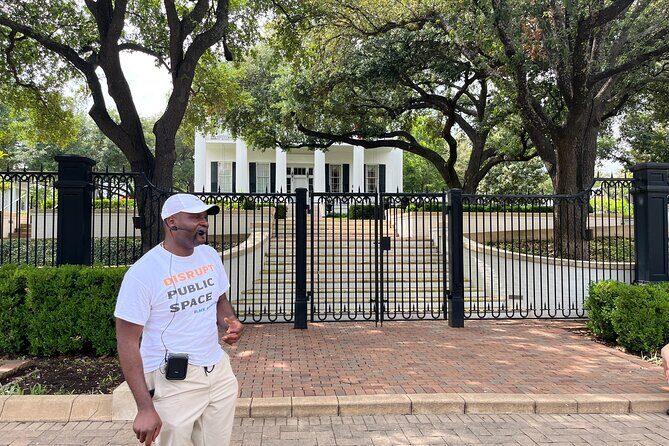 Downtown Black History Walk in Austin - Authenticity and Local Connection
