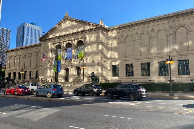 Downtown Chicago TV and Movie Sites Guided Walking Tour - The Itinerary: How the Experience Unfolds