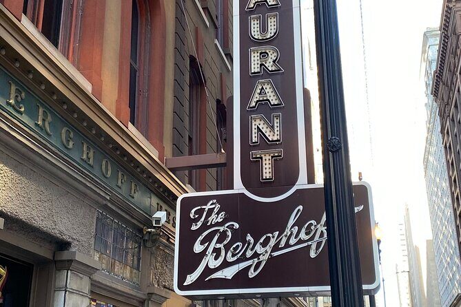 Downtown Chicago TV and Movie Sites Guided Walking Tour - Who Is This Tour Best For?