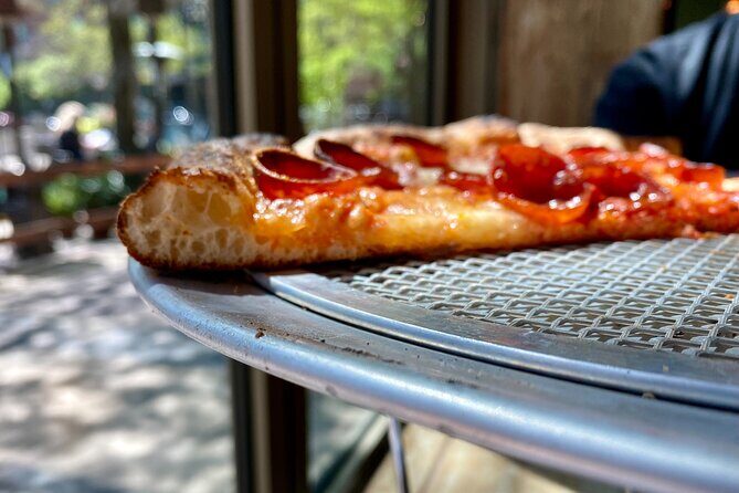 Downtown Chicago Walking Pizza Tour - Value and Pricing