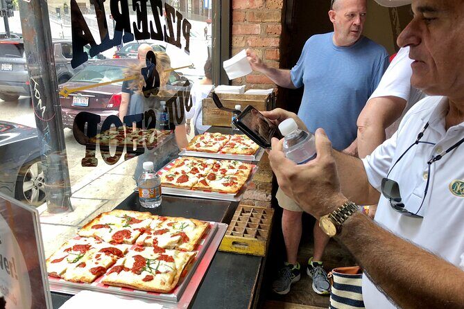 Downtown Chicago Walking Pizza Tour - Practical Tips for Participants