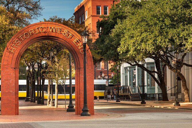 Downtown Dallas Walking Food Tour History and Cocktail Package - A Practical Walkthrough of the Tour