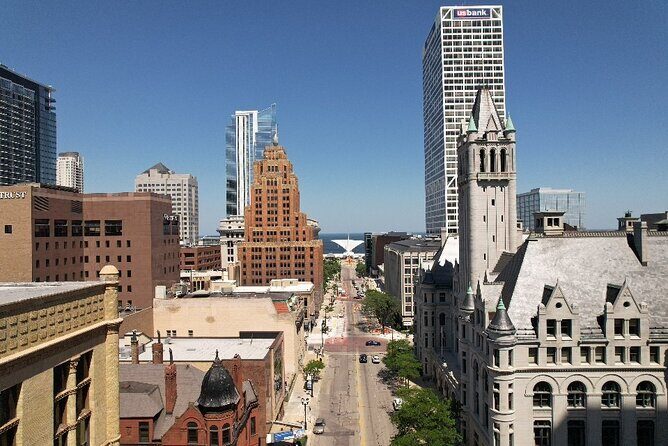 Downtown Milwaukee Walking Tour - Downtown Milwaukee Walking Tour: A Practical Guide