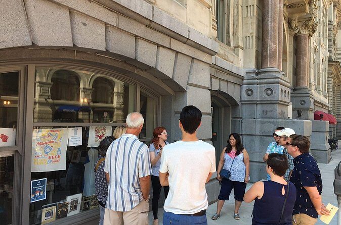 Downtown Milwaukee Walking Tour - Key Points