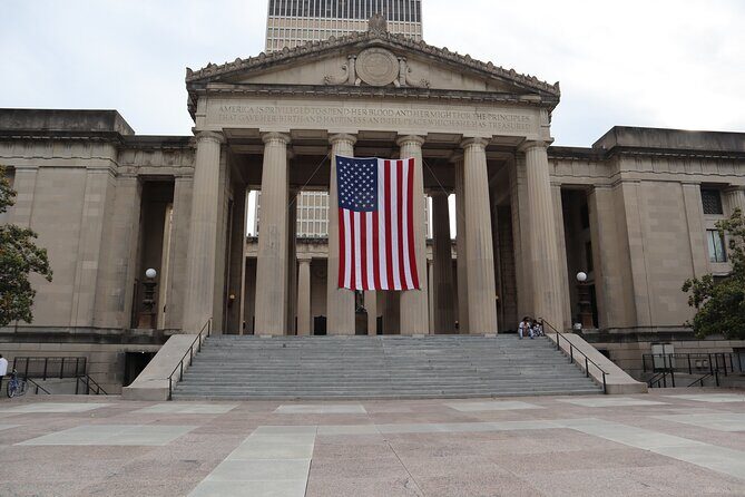 Downtown Nashville Sightseeing Walking Tour - The Sum Up
