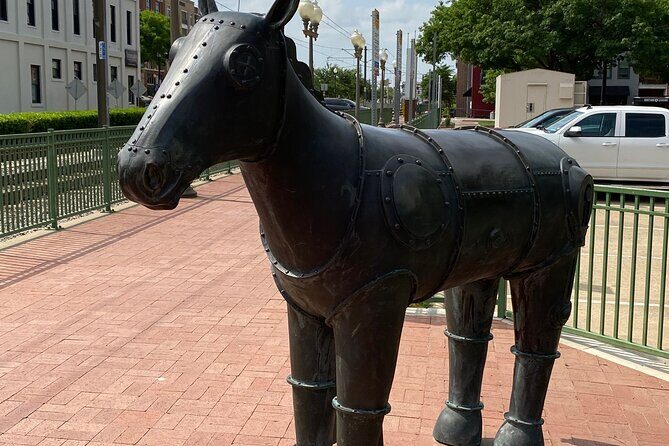 Downtown Plano Walking Tour with Food and Drink - What Makes This Tour Special?