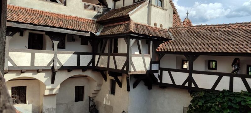 Dracula Castle, Peles Castle and Brasov Private Day Tour - FAQ