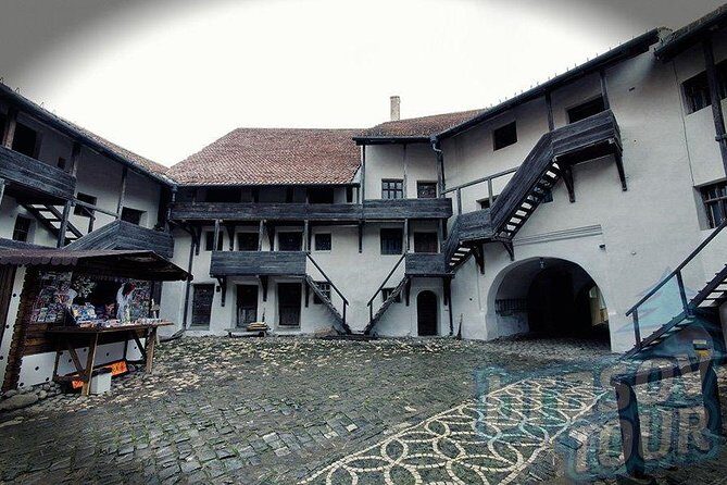 Dracula Castle, Peles Castle and Rasnov Fortress from Brasov - Transportation and Comfort