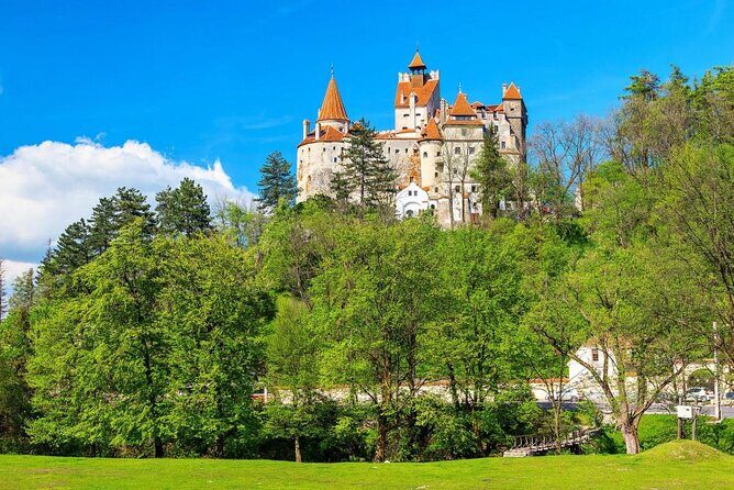 Dracula Private Tour - An In-Depth Look at the Dracula Private Tour