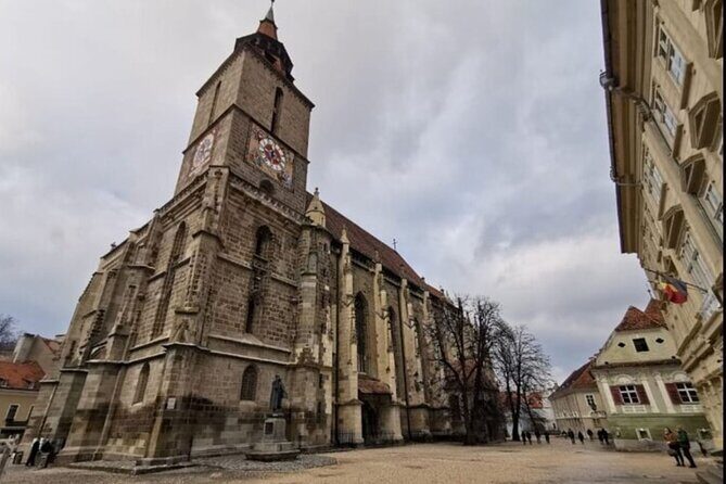 Dracula's Castle Private Tour with Braov City and Pele Castle - The Guides: Your Key to a Memorable Experience