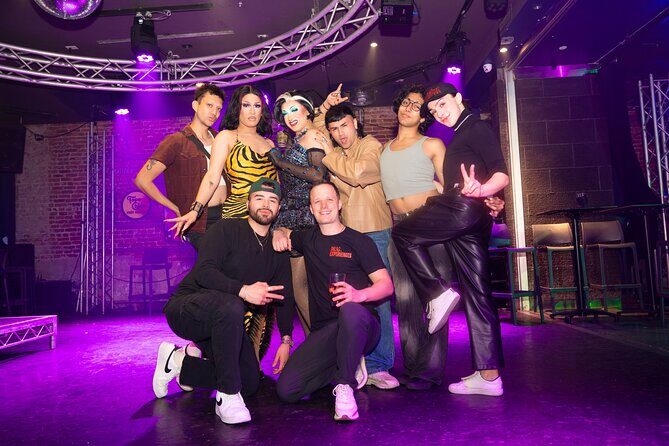 Drag Bar Crawl with Drink in Los Angeles - Key Points