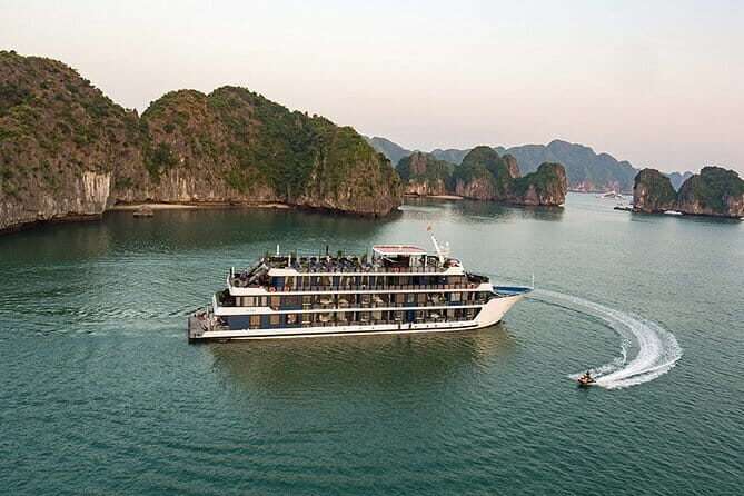 Dragon Bay Cruise - Luxury 2 Days Cruise to Halong Bay from Hanoi - The Sum Up