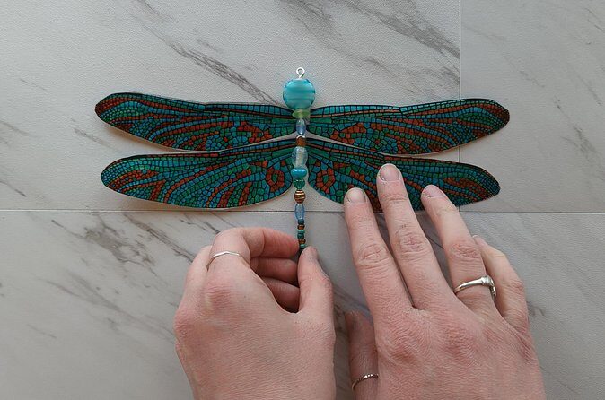 Dragonfly Suncatcher Art Kit in Estes Park - The Group Experience and Atmosphere