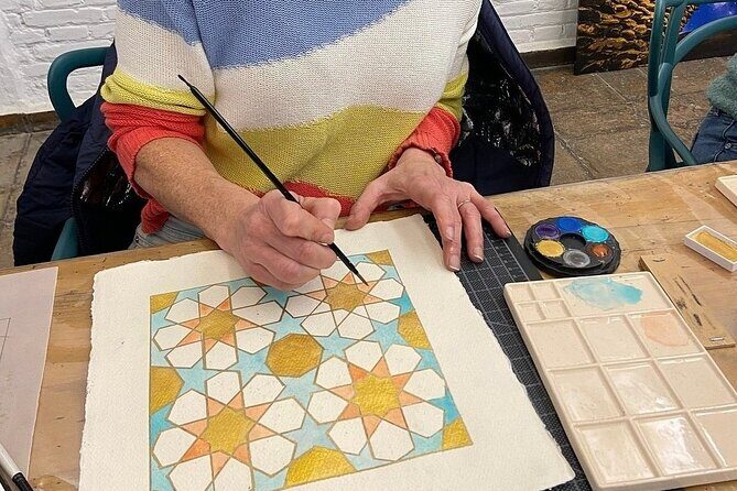 Drawing and Painting Class of Alhambra in Granada - FAQ
