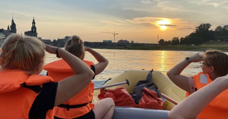 Dresden: Bootstour mit dem Schlauchboot Loschwitz - Radebeul - A View of Dresden’s Historic Heartland