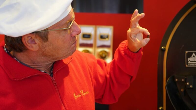 Dresden: Guided Bus Tour to Stollen Bakery with Tasting - The Breakdown: What Makes It Special