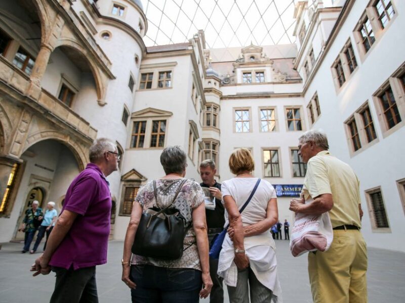 Dresden: Guided City Walk with a Cup of Coffee - FAQ