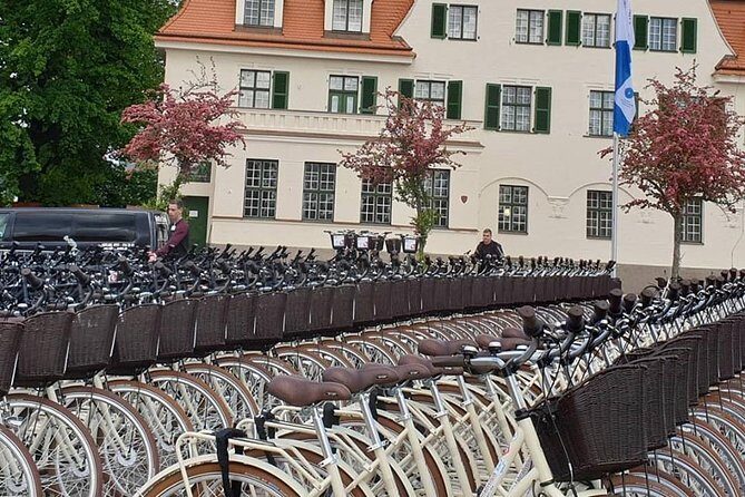 Dresden Highlights - Big city tour with bike - An In-Depth Look at the Dresden Bike Tour