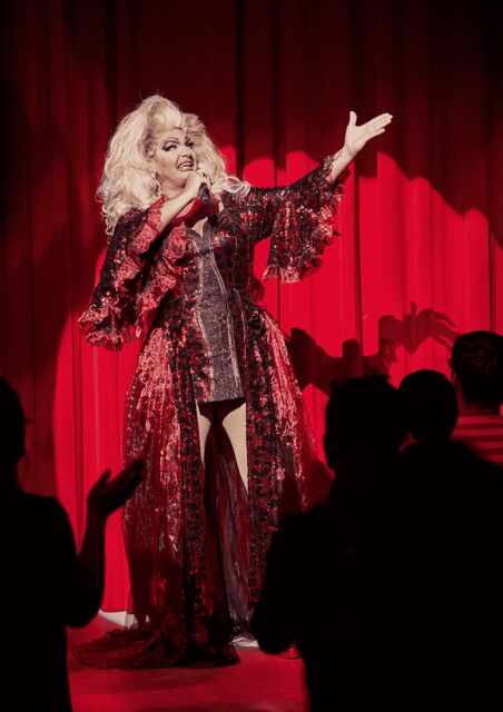 Dresden: "May I please" with Miss Chantal - Key Points