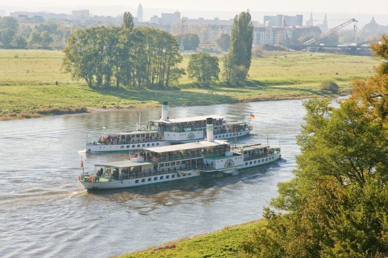 Dresden: Scavenger Hunt to Elbe River & Castles - Who Will Love This Tour?