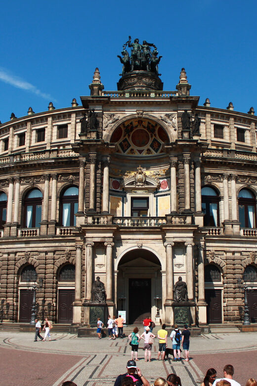 Dresden: Sightseeing Walking Tour in English - A Close Look at the Tour Itinerary