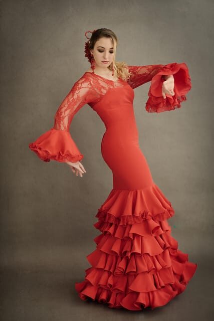 Dress and feel like a real Flamenca - A Closer Look at the Flamenco Dress Experience