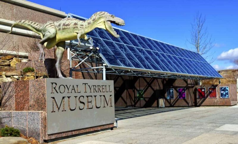 Drumheller Tour: Museum, Hoodoos,Horseshoe Canyon & Lot More - Key Points