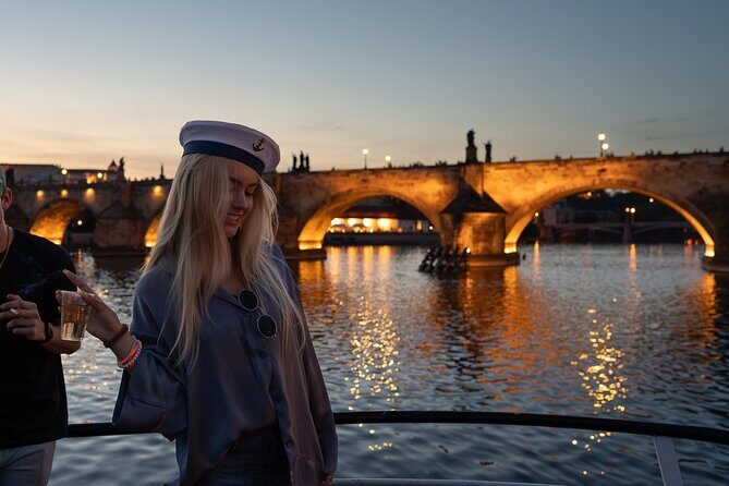 Drunken Monkey Prague Boat Party w/ 2hr Open Bar to Duplex Club - The Value Proposition