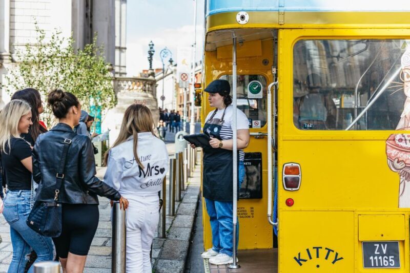 Dublin: Afternoon Tea Vintage Bus Tour - Food and Beverage: A Tasty Break