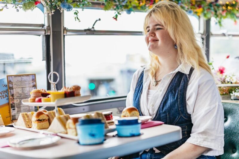 Dublin: Afternoon Tea Vintage Bus Tour - Comfort, Seating, and Group Dynamics