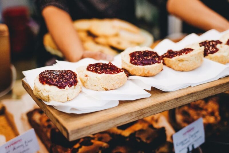 Dublin: Delicious Walking Food Tour - Food & Drink Tastings: What You’ll Experience