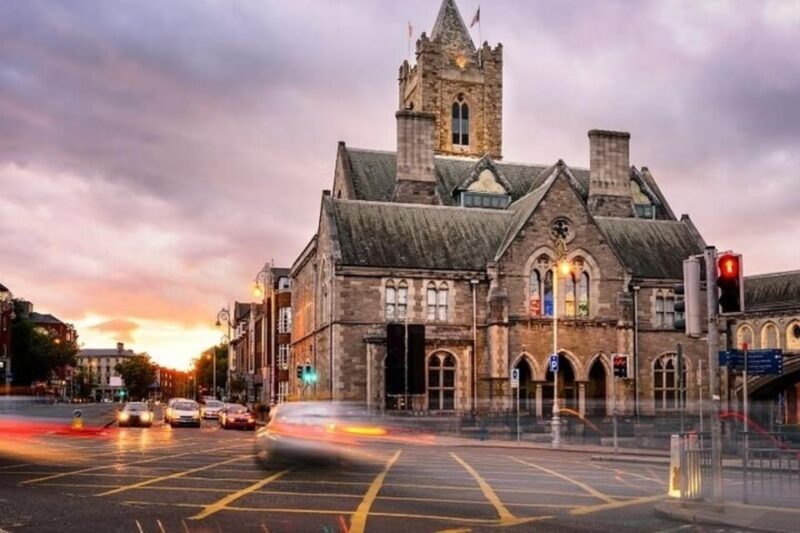 Dublin: Highlights and Hidden Gems Walking Tour - Molly Malone: The Heart of Dublin Folklore