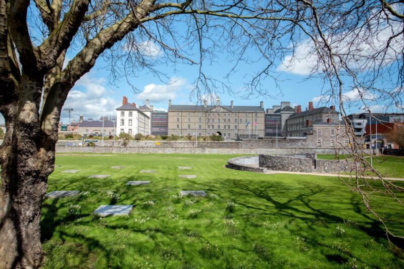 Dublin: Hop-on Hop-off Bus Tour - An Overview of the Dublin Hop-on Hop-off Experience