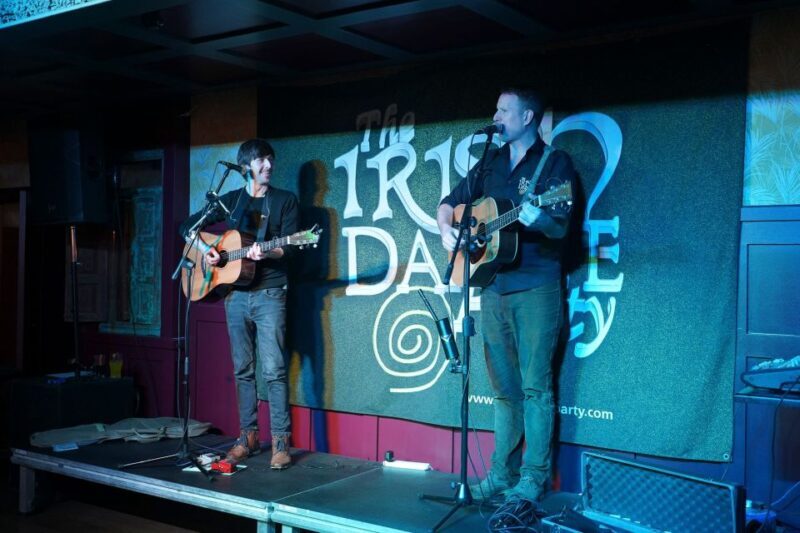 Dublin: Irish Music and Dance Show with Dance Lesson - What to Expect During the Tour