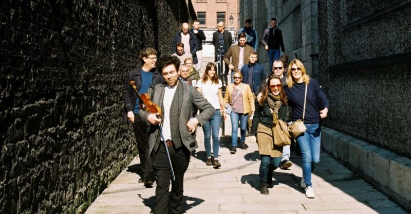 Dublin: Irish Music Walking Tour with Live Performance - Key Points