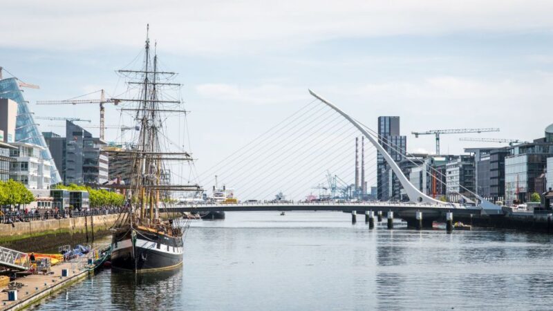Dublin: Jeanie Johnston Tall Ship Irish Famine History Tour - Below Deck: A Journey into the Past