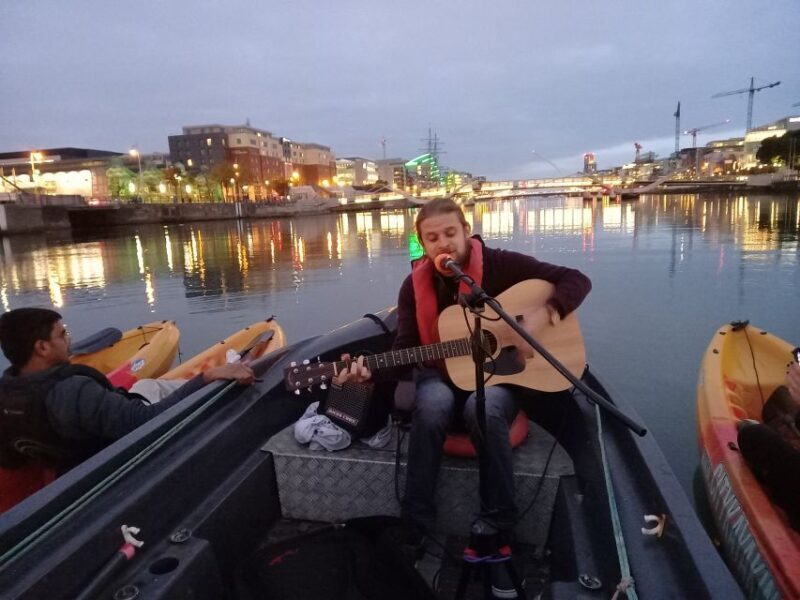 Dublin: Music Under the Bridges Kayaking Tour - Who Is This Tour Perfect For?