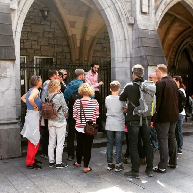 Dublin: Sightseeing Walking Tour in German - Value and Practicalities