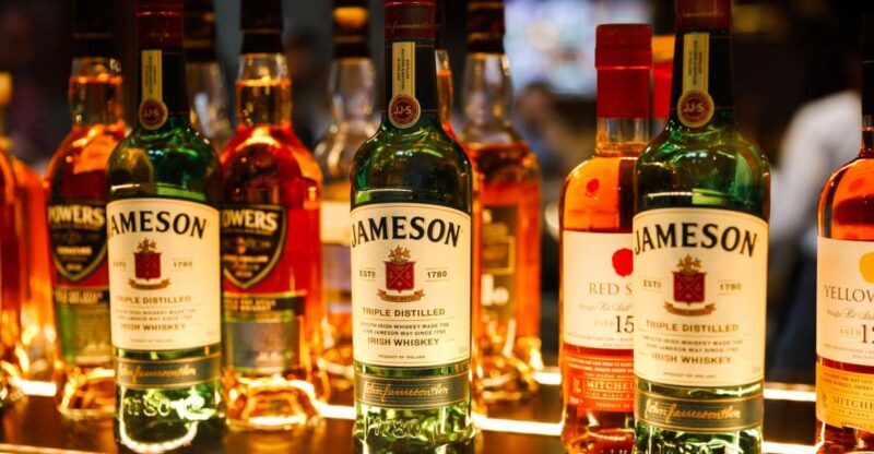 Dublin Temple Bar Tour with Jameson Distillery Whiskey Tour - Discovering the Dublin Temple Bar Tour with Jameson Distillery Whiskey Tour