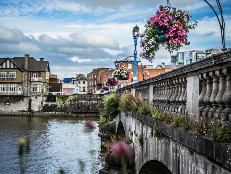 Dublin to Cliffs of Moher & Galway City Private Tour by Car - Key Points