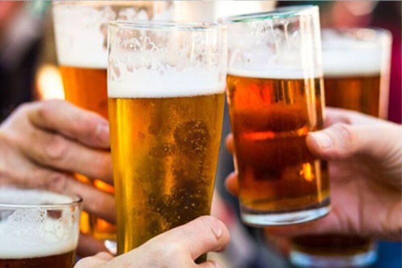 Dublin: Traditional Pubs Walking Tour with Local Guide - Key Points