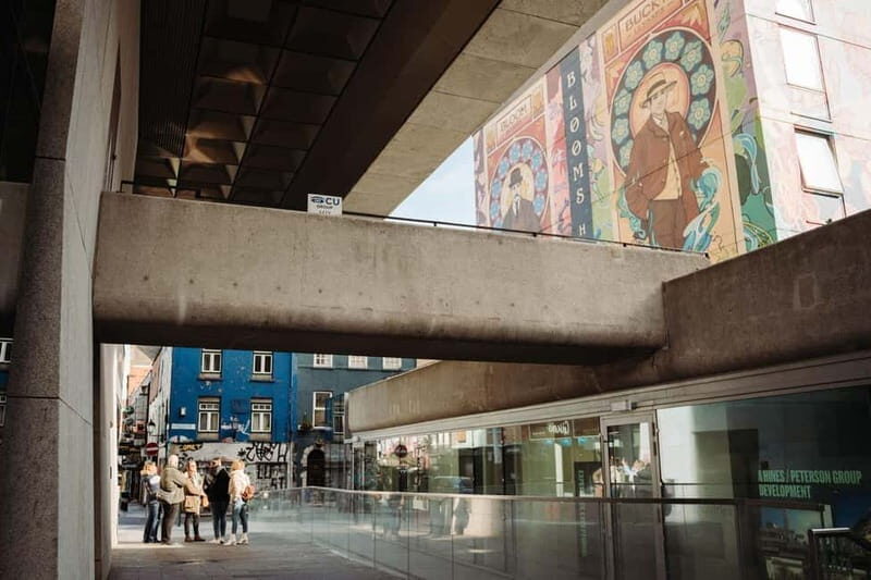 Dublin: Trinity College, Castle, Guinness and Whiskey Tour - FAQs