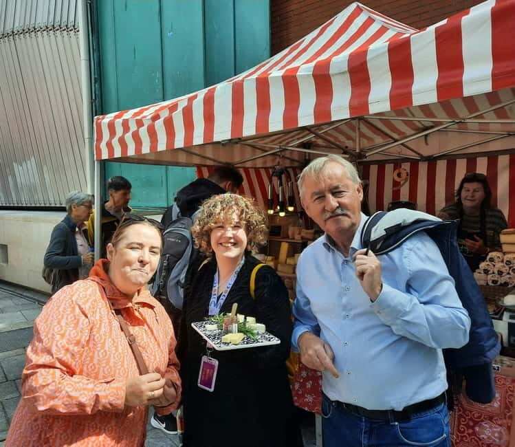 Dublin: Walking Food Tour with local chef, 7 stops or more! - Exploring the Itinerary and Food Stops