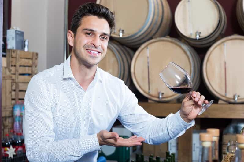 Dublin Whiskey Trail:Experience Historic Pubs & Local Flavor - Key Points