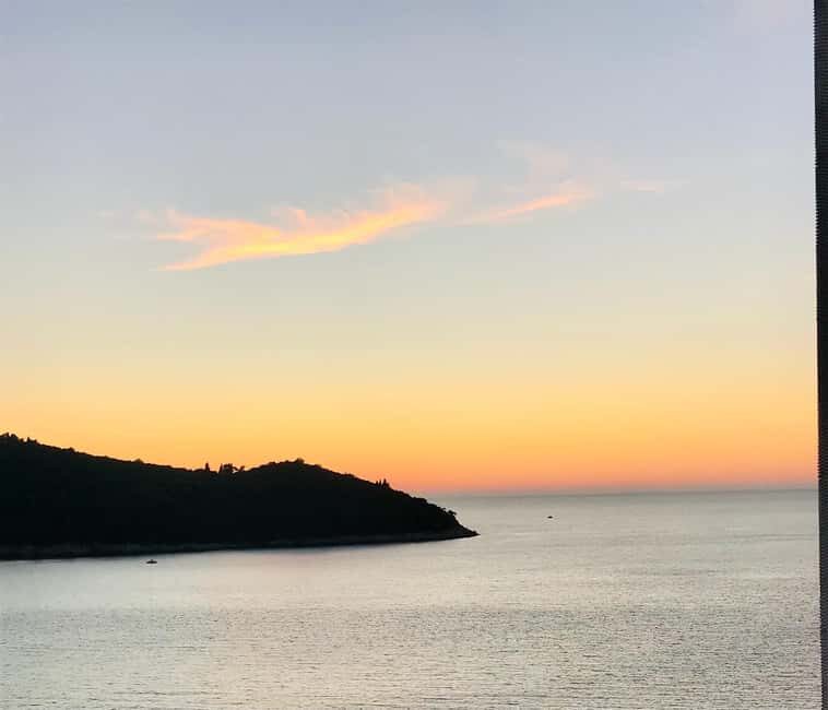 Dubrovnik: 1 Hour Sunset Cruise Around Old City Dubrovnik - The Itinerary and Experience