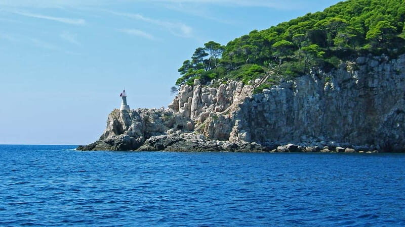 Dubrovnik: 3 Island Boat Tour with Lunch and Guide - Who Should Consider This Tour?