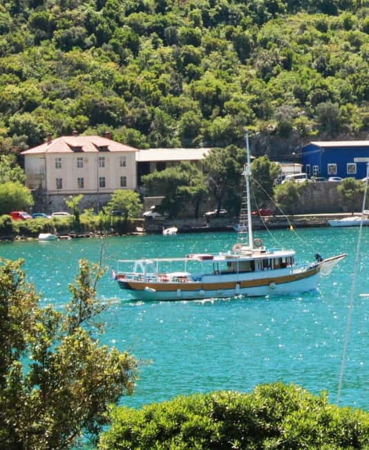 Dubrovnik: 3 Islands Tour w/ Drinks; Optional Lunch Onboard - Exploring the Elaphiti Islands: An Overview