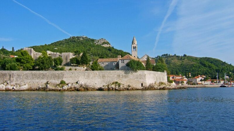 Dubrovnik: Blue Cave and Elafit Small Group Boat Exploration - FAQs