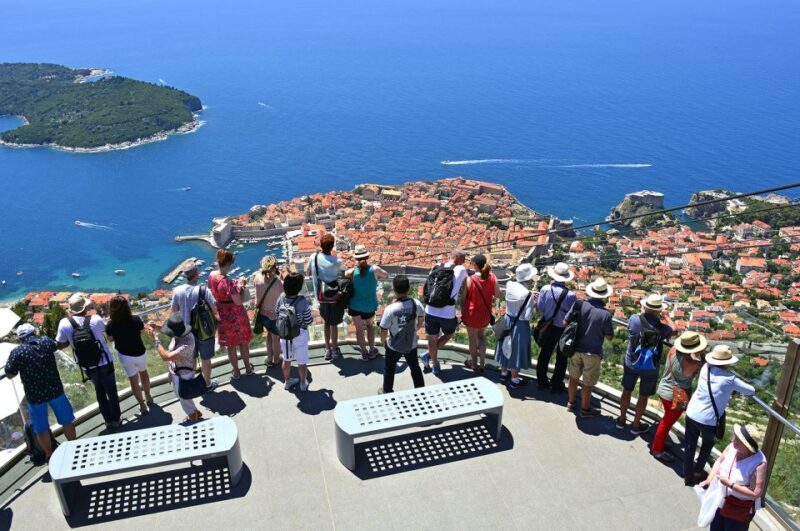 Dubrovnik: Cable Car, Walking Tour and City Walls Combo - FAQ